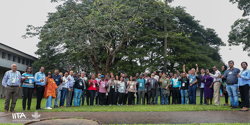 Indian and African delegates visit IITA to forge global agricultural ...