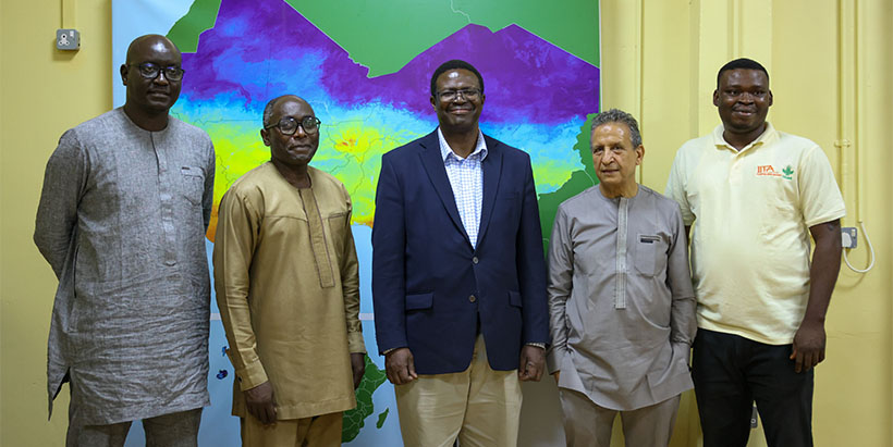 AfDB Director visits Regional Hub for Fertilizer and Soil Health